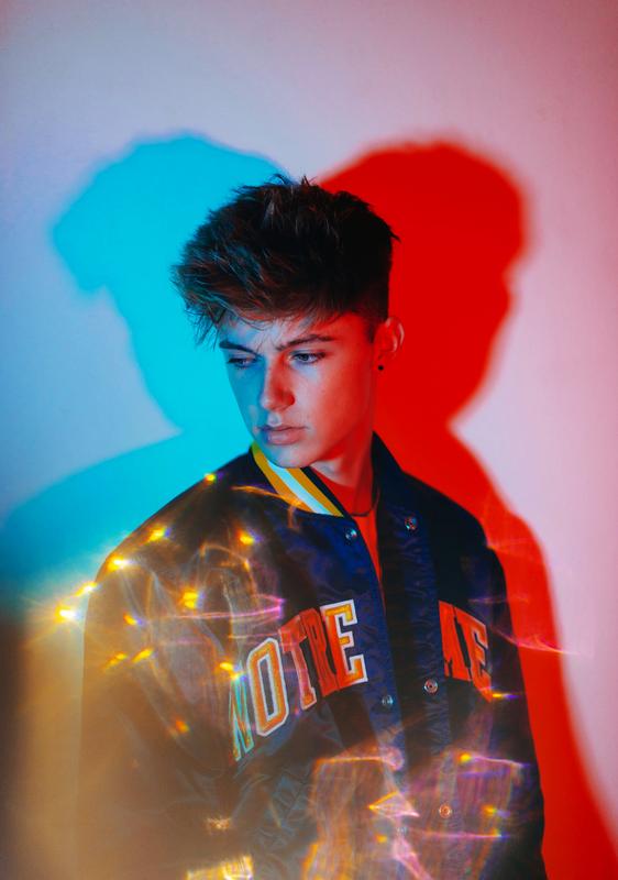 HRVY Poster Print - prints4u